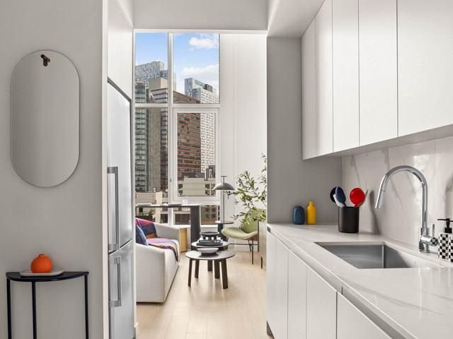 Aura 1 Bedroom Apartment for Rent at 2310 42nd Rd, New York, NY 11101 Long Island City