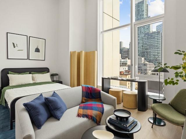 Aura 2 Bedroom Apartment for Rent at 2310 42nd Rd, New York, NY 11101 Long Island City