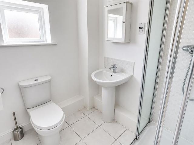 Auriga Court, Derby DE1, 2 bed flat to rent, £950 pcm | PrimeLocation