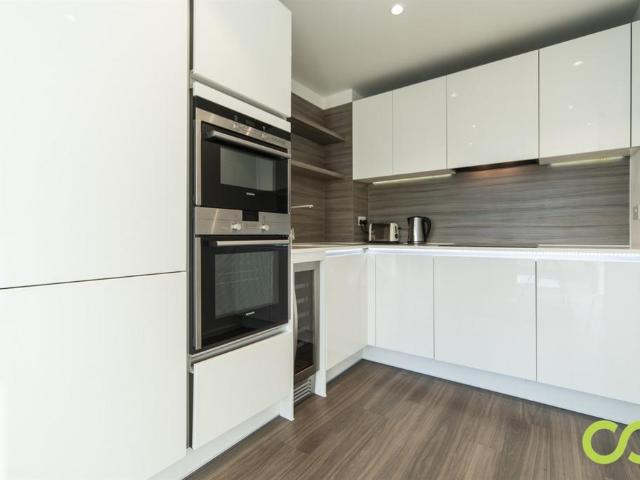 Aurora Apartments, Buckhold Road. 1 bed flat to rent £1,900 pcm £438 pw