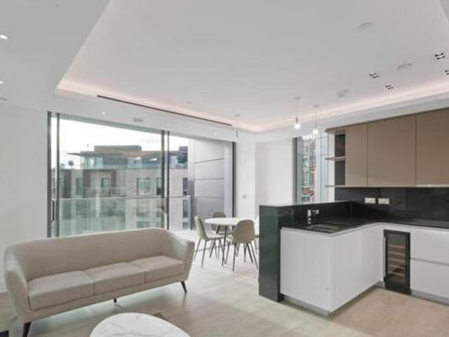 Aurora Apartments, London, 2 Bedroom Flat