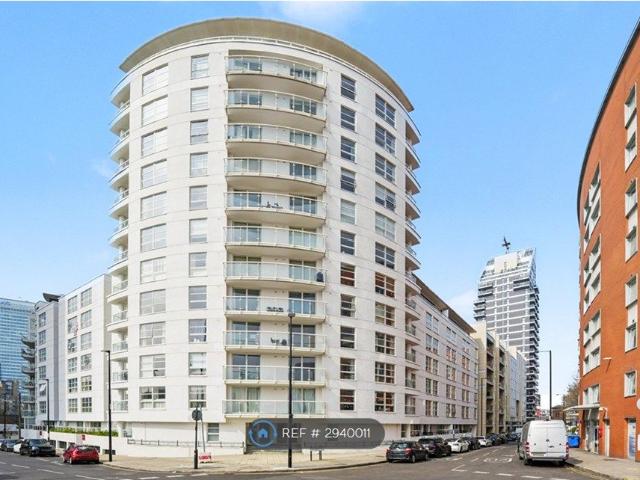 Aurora Building, London E14, 2 bed flat to rent, £2,900 pcm | PrimeLocation