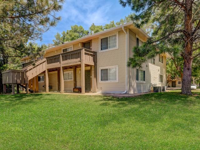 Aurora Hills 1 Bedroom Apartment for Rent at 11850 E Maple Ave, Aurora, CO 80012 Highline Villages