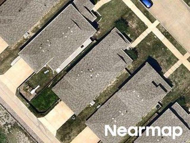 Aurora Ln