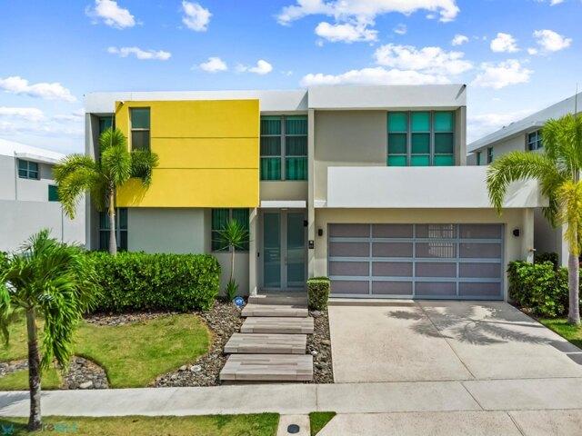 Aurora Montecielo Unit,guaynabo, Home For Sale