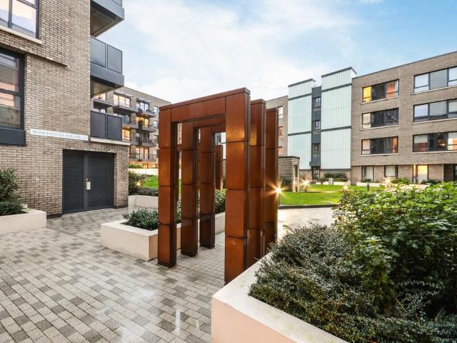 Aurora Point, London SE8, 1 bed flat to rent, £2,000 pcm | PrimeLocation