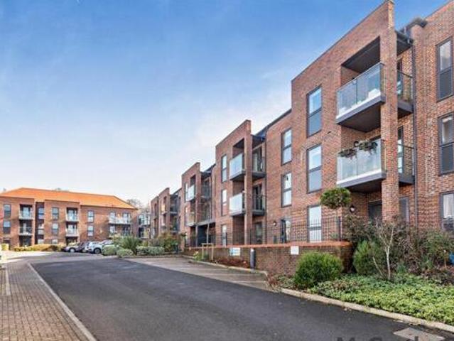 Austen Place, Lower Turk Street, 2 Bedroom Apartment