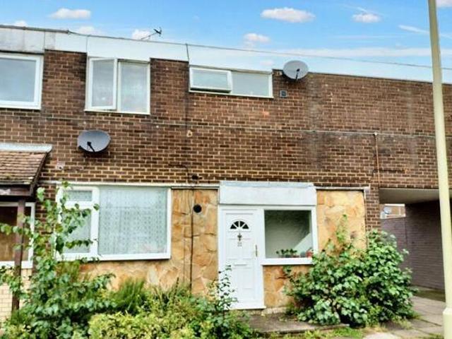 Austen Road, Farnborough, 4 Bedroom Property