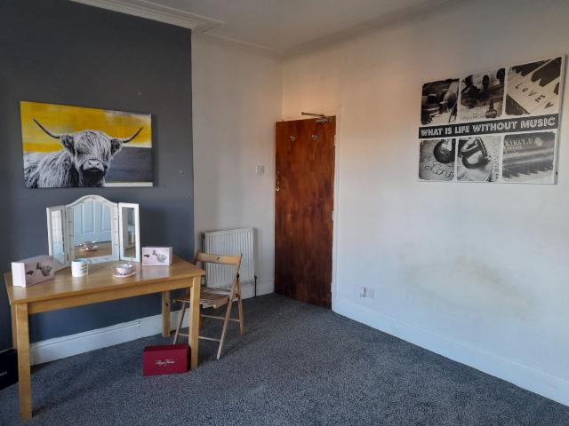 Austhorpe Road, Leeds LS15, Studio to rent, £635 pcm | PrimeLocation