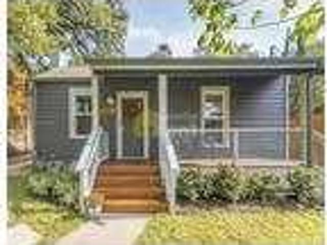 Austin 3 bedroom 2 bathroom house w/ parking