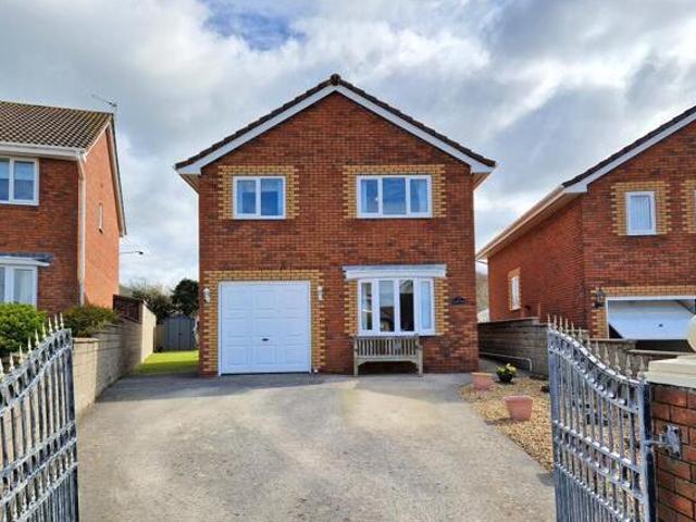 Austin Close, Newton, 4 Bedroom Detached