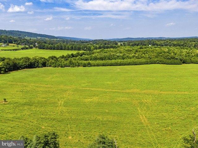 Austin Grove Rd, Bluemont, VA 20135