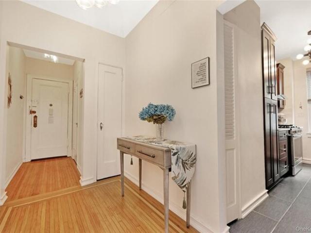 Austin St Apt K, Forest Hills, Property For Sale