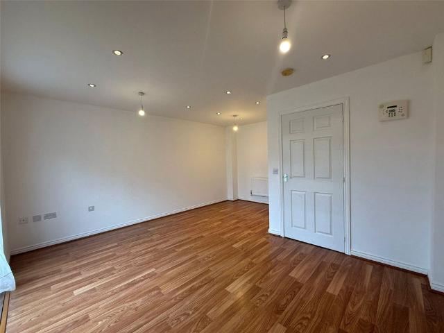 Austin Way, Bracknell, Berkshire, RG12