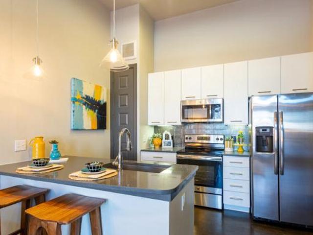 Austin TX 78721 77111871