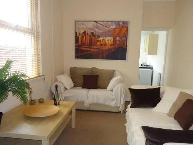 Australia Road, Heath, 4 Bedroom House