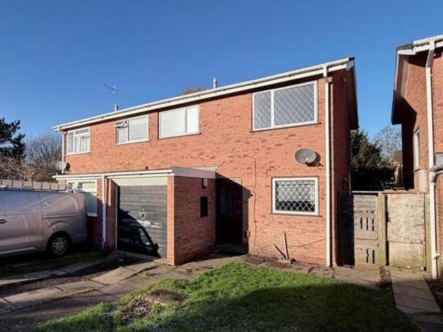 Austwick Close, Woodloes Park, 3 Bedroom Semi detached