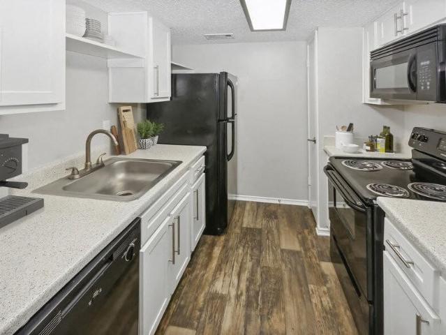 Autumnwood 2 Bedroom Apartment for Rent at 2409 Fallwood Dr, Arlington, TX 76014 Springridge