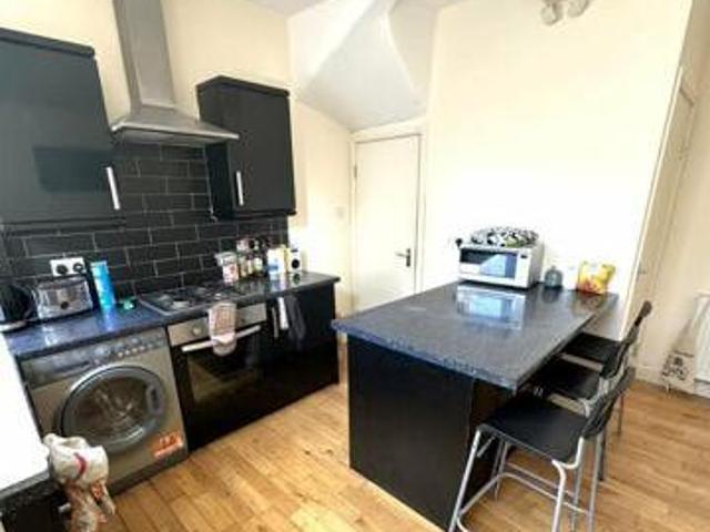 Autumn Avenue, Burley, 3 Bedroom Terraced