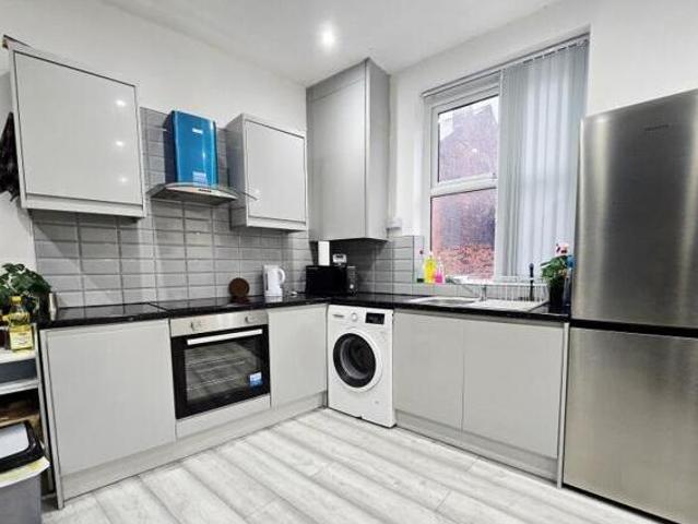 Autumn Avenue, Hyde Park, 2 Bedroom Terraced