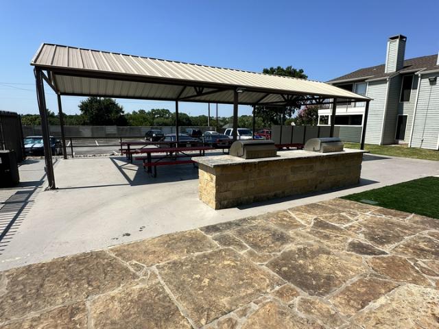 Autumn Breeze 2 Bedroom Apartment for Rent at 1679 S State Highway 121, Lewisville, TX 75067
