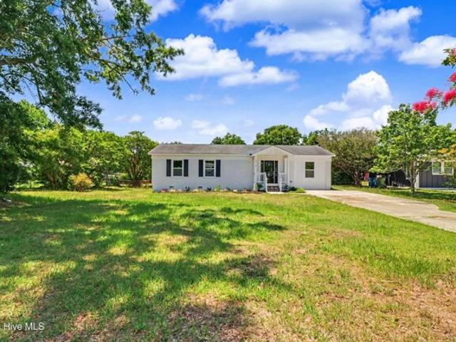 Autumn Dr, Wilmington, Home For Sale
