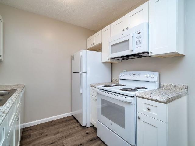Autumn Hills Apartments 2 Bedroom Apartment for Rent at 2096 Quail Ct, Forest Park, OH 45240 Forest Park