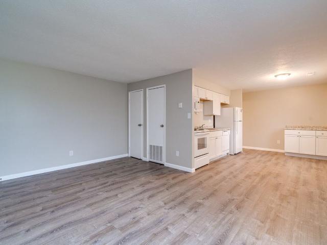 Autumn Hills Apartments 2 Bedroom Apartment for Rent at 2096 Quail Ct, Forest Park, OH 45240 Forest Park