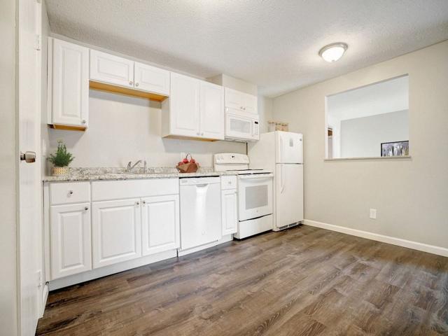 Autumn Hills Apartments 2 Bedroom Apartment for Rent at 2096 Quail Ct, Forest Park, OH 45240 Forest Park