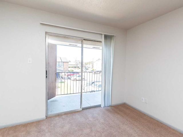 Autumn Oaks 1 Bedroom Apartment for Rent at 3190 Eastex Fwy, Beaumont, TX 77703 Eugene Field