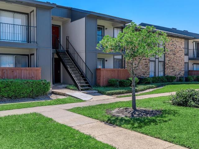 Autumn Oaks 3 Bedroom Apartment for Rent at 3190 Eastex Fwy, Beaumont, TX 77703 Eugene Field