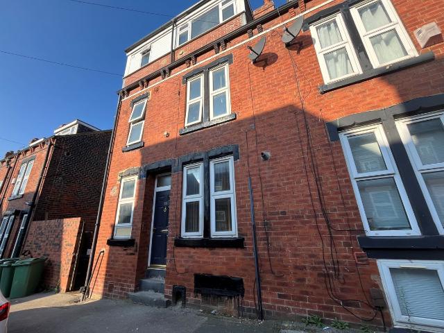 Autumn Street, Leeds LS6, 2 bed property to rent, £1,000 pcm | PrimeLocation