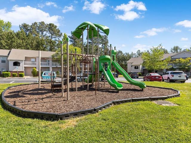 Autumn Park 2 Bedroom Apartment for Rent at 1110 Williamsboro St, Oxford, NC 27565