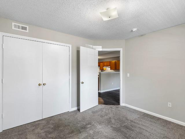 Autumn Park 2 Bedroom Apartment for Rent at 1110 Williamsboro St, Oxford, NC 27565