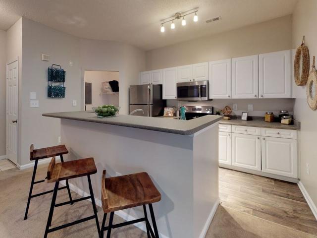Autumn Park Apartments 3 Bedroom Apartment for Rent at 1801 Interface Ln, Charlotte, NC 28262 Mineral Springs