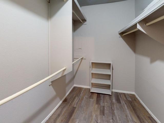 Autumn Ridge Apartments 1 Bedroom Apartment for Rent at 1713 S Memorial Dr, Tulsa, OK 74112 O'Connor Park