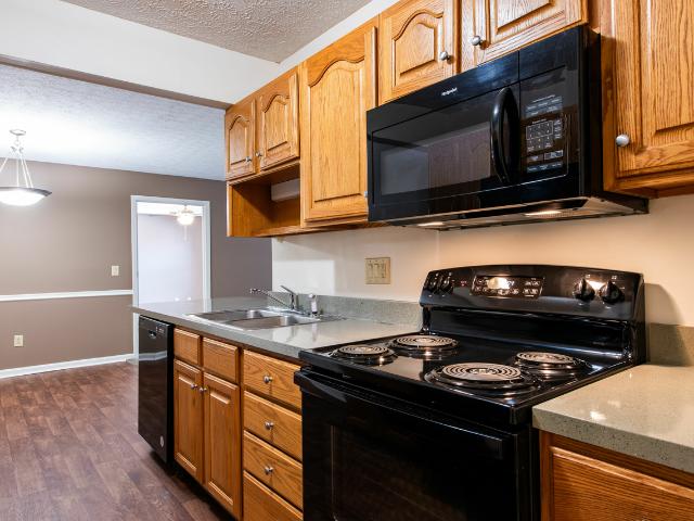 Autumn Ridge Apartments 2 Bedroom Apartment for Rent at 3250 Autumn Ridge Ct, Jeffersonville, IN 47130