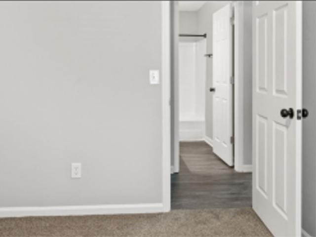 Autumn Wood Apartments 2 Bedroom Apartment for Rent at 117 Jerry St, Portland, TN 37148