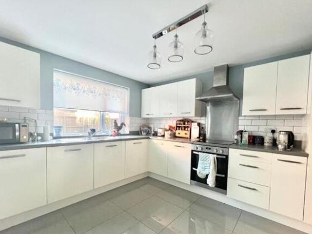 Autumn Way, Beeston, 3 Bedroom Detached