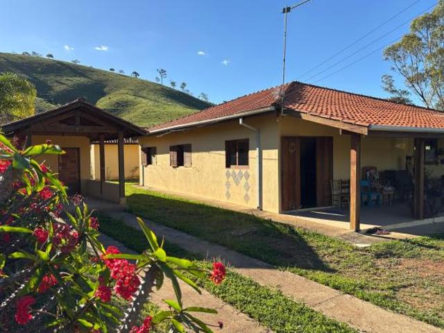 Autêntico Sítio Mineiro à Venda – Serra da Mantiqueira MG