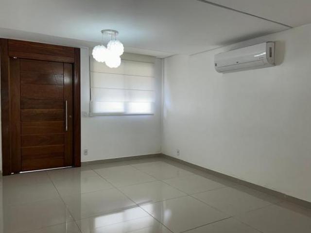 AUTHENTIC GRANJA VIANA CASA TRIPLEX COM LAZER TOTAL PRÓXIMO AO TEMPLO ZULAI