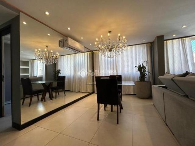 Auxiliadora Predial Novo Hamburgo vende apartamento de 3 quartos transformado em 2 quartos