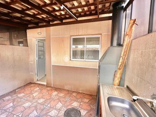 Auxiliadora Predial novo Hamburgo vende linda casa em condomínio no bairro Canudos em Novo Hamburgo