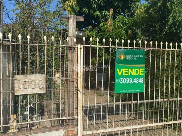 Auxiliadora Predial vende casa 200 m² na Scharlau