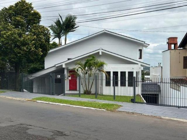 Auxiliadora Predial vende casa