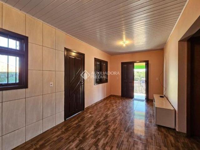 Auxiliadora Predial vende casa de 03 dormitórios no bairro Campo Grande em Estância Velha