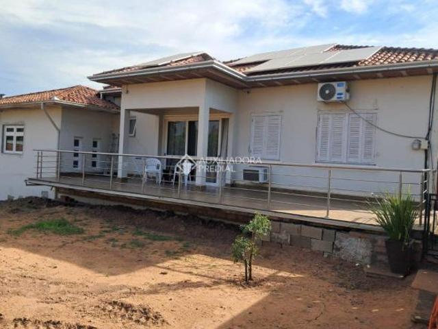 Auxiliadora Predial Vende Casa no Centro