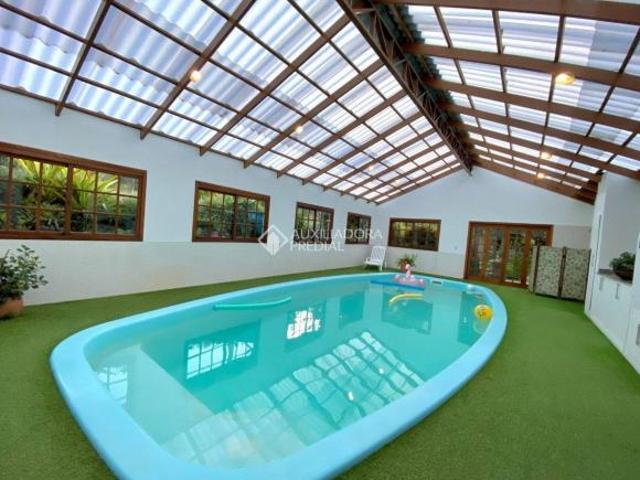 Auxiliadora Predial Vende Casa no Bairro Lomba Grande