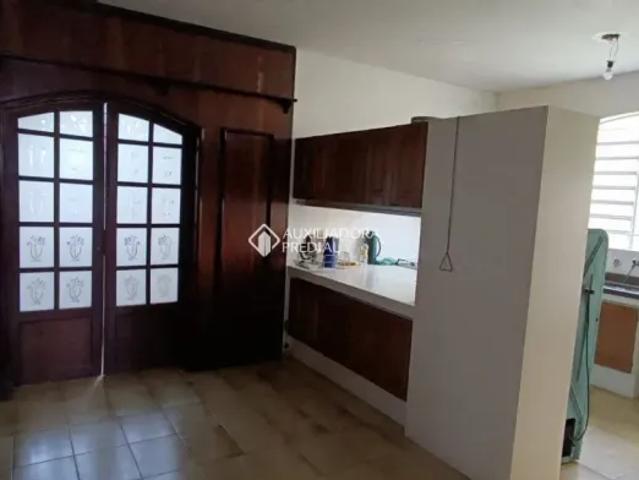 Auxiliadora Predial Vende Casarão Com 394 m² no Centro de Canoas RS