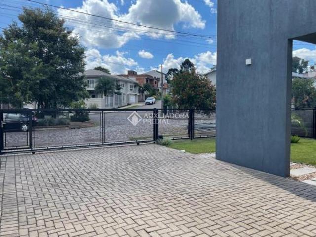 Auxiliadora Predial vende em Dois Irmãos casa plana
